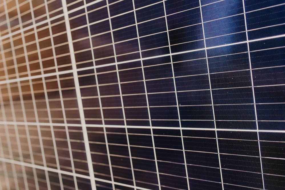 Halo Solar | Solar-Powered Innovation: Turning CO2 and Plastic Waste ...